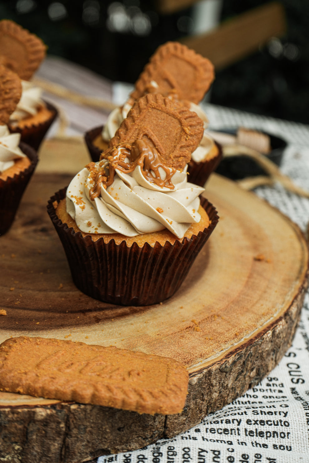 Biscoff Cupcakes – the safran cafe bangkok